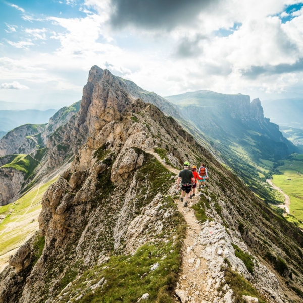 Challenging Watzman Hike - How to Reach Germany’s 3rd Highest Mountain ...